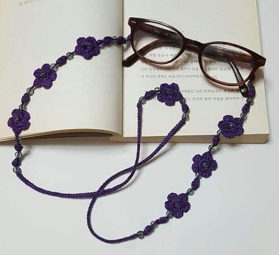 Easy Crochet Glasses Strap - Handmade Learning Here