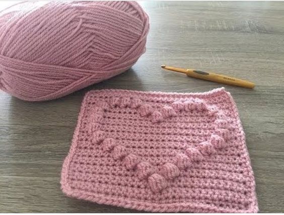 Crochet Heart Bobble - Handmade Learning Here