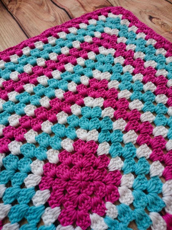 Basic Granny Blanket - Handmade Learning Here