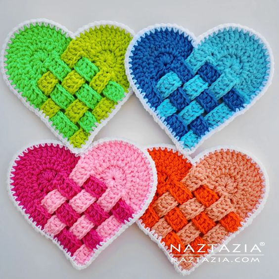 Crochet Woven Heart - Handmade Learning Here