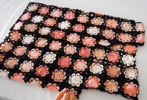 Spring flower motif - Handmade Learning Here